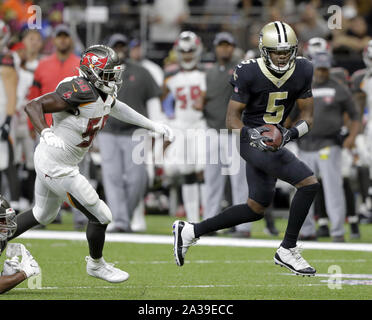Tampa Bay Buccaneers quarterback Teddy Bridgewater looks on from the ...