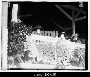 Senator Warren's wife Stock Photo - Alamy