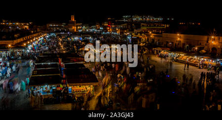 A picture of the Jemaa el-Fna square at night, Marrakesh Stock Photo ...