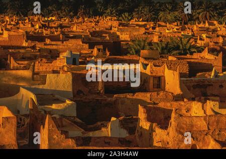 Libya, Sahara, Old Ghadames Oasis Stock Photo - Alamy