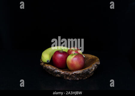 Low key fruit arrangement Stock Photo - Alamy