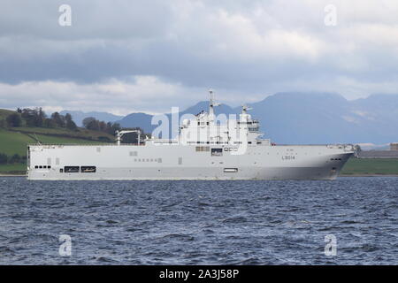 FS Tonnerre (L9014), a Mistral-class assault ship of the French Navy ...
