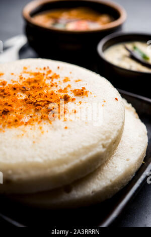 Thatte or Taste Idli also known as Plate Idly is a Popular south Indian ...