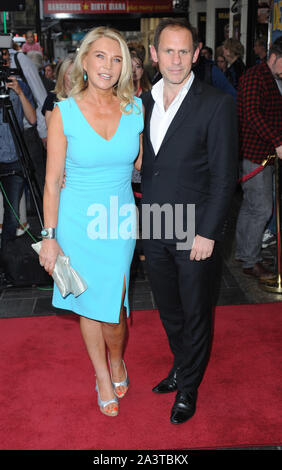 Amanda Redman and her husband Damian Schnabel Specsavers Thriller ...