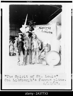 Charles Lindbergh’s famous flight with the Spirit of St. Louis to ...