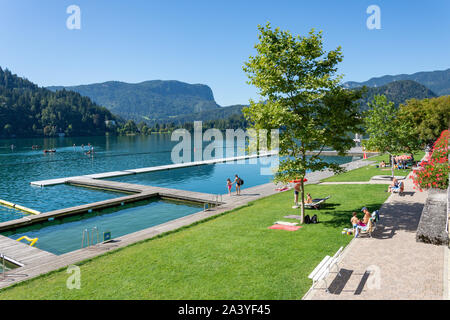 Grajsko Kopalisce Lido, Veslashka promenada, Lake Bled, Bled, Upper ...