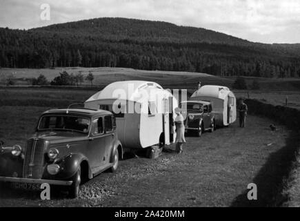 Hillman 14 1937 with caravan Stock Photo - Alamy