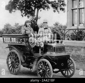 1898 Daimler Wagonette Stock Photo - Alamy