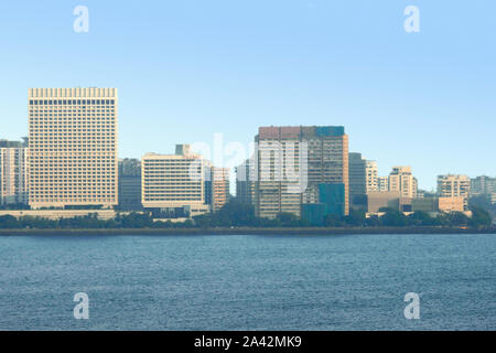 View of Nariman Point skyline from Marine Drive, Mumbai, Maharashtra ...