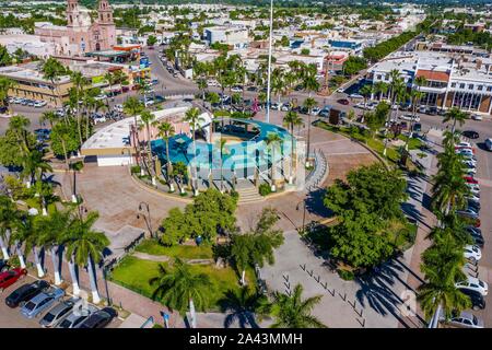 Plaza 5 de Mayo en Navojoa, Sonora, Mexico. © (© Photo: LuisGutierrez ...