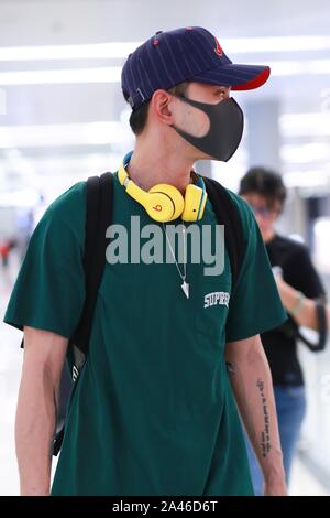 Chinese actor Xu Zhengxi, also known as Jeremy Tsui, Izz Xu, Jones Xu ...