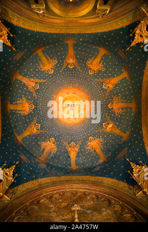 Painting on the ceiling of Chiesa Del Gesu Nuovo, Chiesa del Gesu Nuovo ...