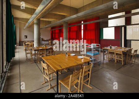Monastic refectory in the Monastery of Sainte Marie de La Tourette ...