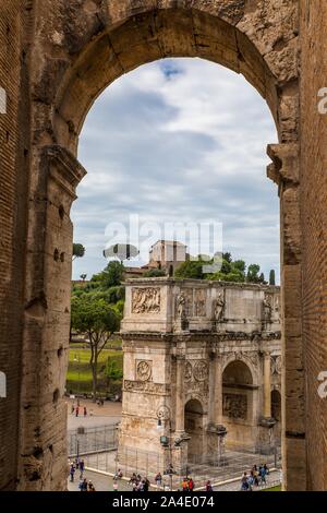 ARCH OF CONSTANTINE, ARCUS CONSTANTINI, ROME, ITALY, EUROPE Stock Photo ...