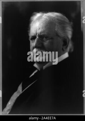 Theodore Newton Vail, 1845-1920, bust portrait, facing left Stock Photo ...