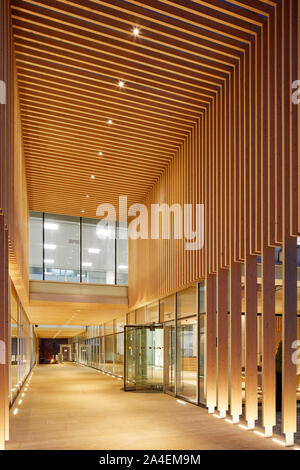 Double height entrance portal at Abbey Square. Davidson House, Reading ...