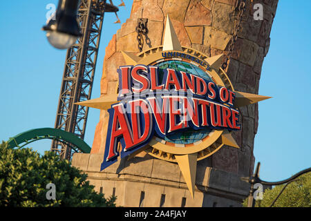 Islands of Adventure Pharos Lighthouse,Tower Sign, Universal Studios ...