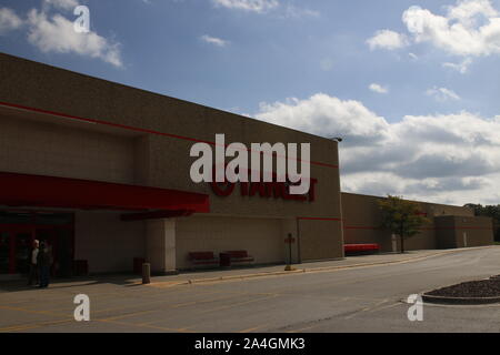 Port Huron United States, October 6 2019: Editorial footage of an empty ...