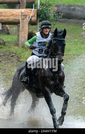 Malin HANSEN-HOTOPP (GER) on Carlitos Quidditch K in the jump, in the ...