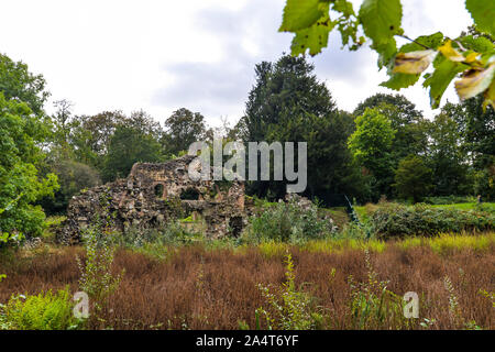 The old grotto in Wanstead Park in the east of London - UK Stock Photo ...
