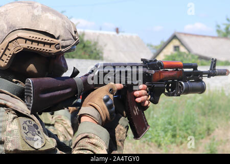 The training of the military unit Right Sector in ATO zone on Donbass ...