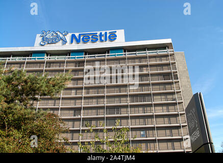 Headquarter of Nestle Germany AG in Frankfurt Niederrad Stock Photo - Alamy