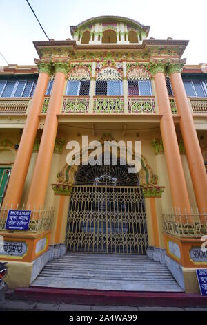 Sri Gaudiya Math. 16/A Kaliprasad Chakraborty Street. Baghbazar ...