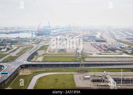 Rotterdam, Netherlands. 17th Oct, 2019. DEN HAAG, 17-10-2019, The ...