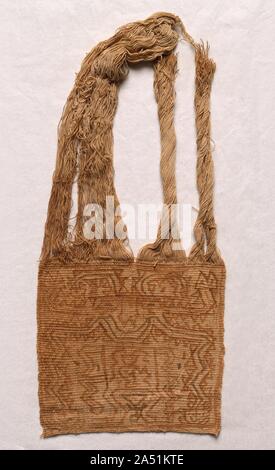 Mummy Bundle "Mask", 400-200 BC. The Paracas people of Peru's South ...