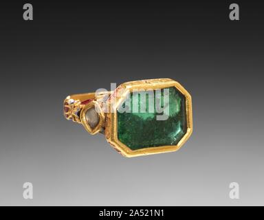 Ring, 1700s - 1800s Stock Photo - Alamy