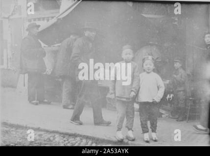 Two sheenies, Chinatown, San Francisco. Genthe photograph collection ...