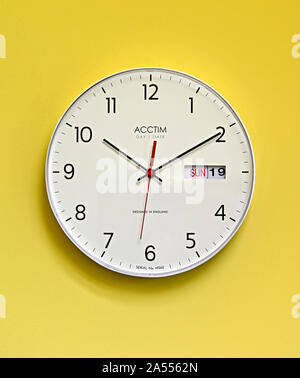 Acctim Day/Date battery operated electric wall clock. Designed in ...