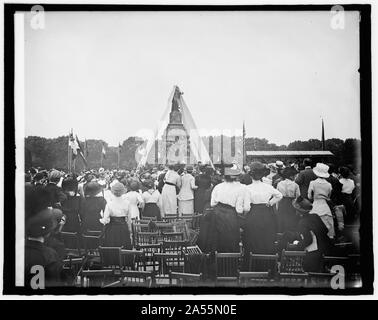 Unveiling Confederate Monument, Arlington, Virginia ca. 1910-1925 Stock ...