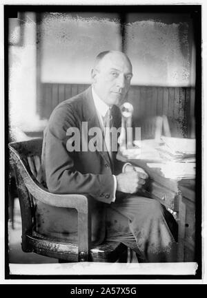 Walter Gilbert Campbell, (9-14-21 Stock Photo - Alamy
