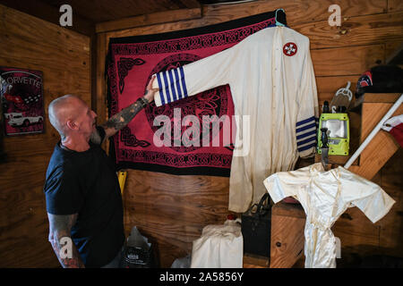 Dahlonega, Georgia, USA. 18th Sep, 2019. CHESTER DOLES shows his old ...