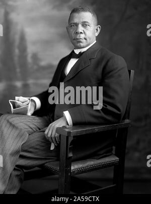 African-American educator Booker T. Washington, founder of Tuskegee ...