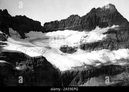 Shepard Glacier — Well-defined boundaries and crevasses are apparent in ...