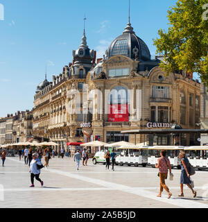 France, Herault, Montpellier, historical center, the Ecusson, rue du ...