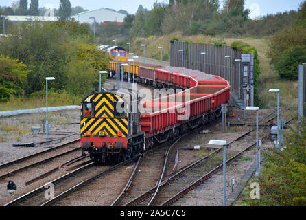 Class 09 diesel shunter 09002 working at Whitemoor Freight Yard in ...