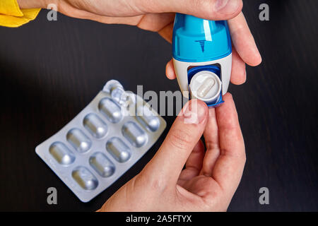Pharmaceutical drug for treatment COPD or bronchodilator therapy of ...