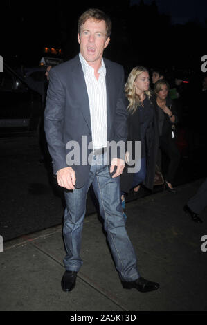 DENNIS QUAID, SARAH JESSICA PARKER, SMART PEOPLE, 2008 Stock Photo - Alamy