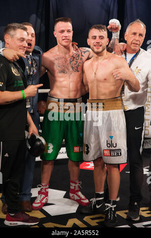 Ultimate Boxxer V, boxers fight for the title of Ultimate Boxxer V, at ...