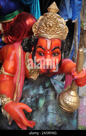 Lord Hanuman Maruti Monkey God Ramayana lifting Dronagiri Mountain ...