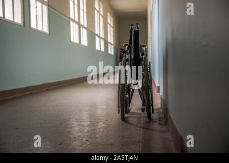 Old psychiatric hospital. Old bed in psychiatric ward Stock Photo - Alamy