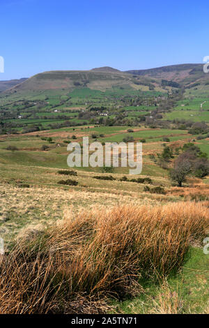 Spring view over the Vale of Edale, Edale Village, Derbyshire, Peak ...
