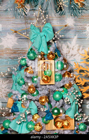 golden christmas balls on gray background Stock Photo - Alamy