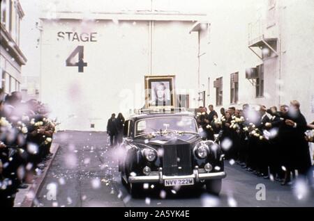 Simone S1m0ne Year : 2002 USA Director : Andrew Niccol Rachel Roberts ...