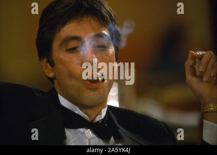 Scarface Year: 1983 USA Director: Brian De Palma Movie poster (Fr Stock ...