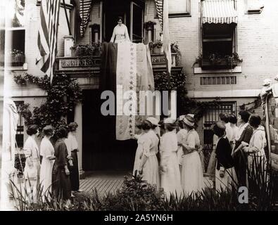 Alice Paul 1920. Celebrating the passage of the 19th Amendment to the U ...