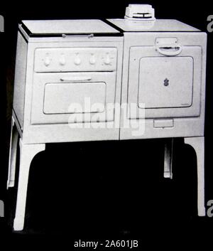 Moffat double electric cooker 1948 British Stock Photo - Alamy